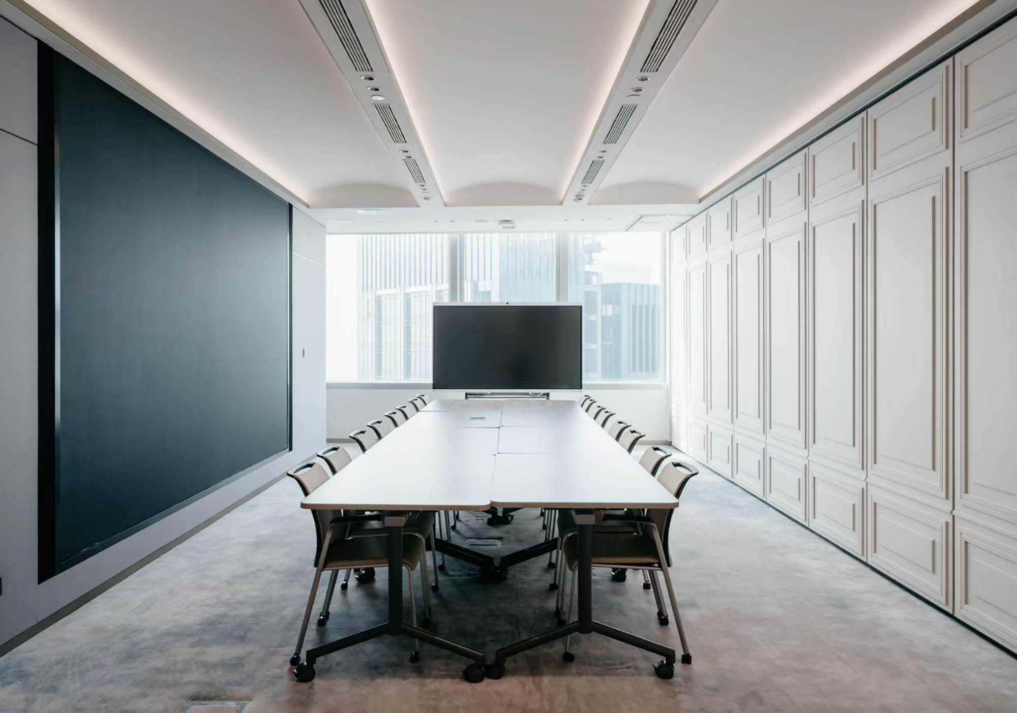 HKRI Taikoo Hui Centre One for Hire - TEC Greater China